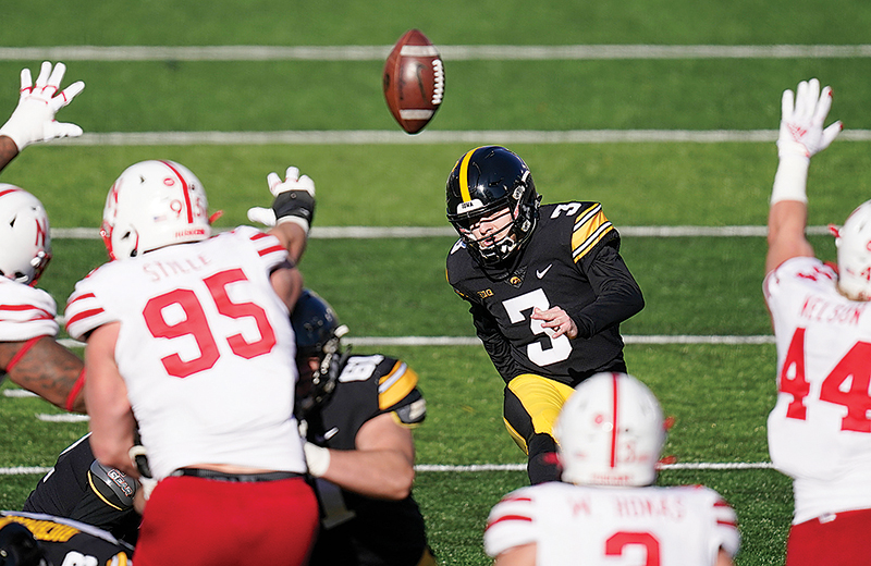 Iowa’s Duncan winding down storied career | News, Sports, Jobs - Times ...